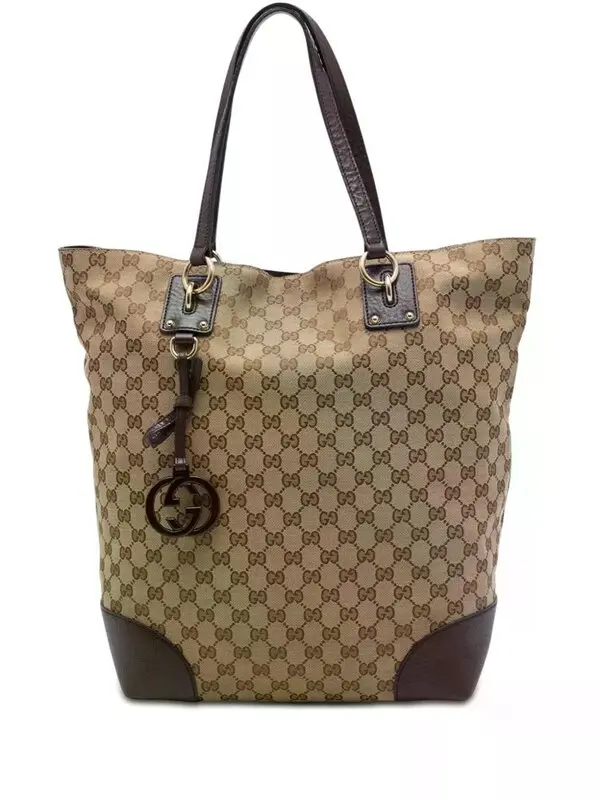Gucci 2016-2026 Large Gg Canvas Gg Charm Tote Bag - Neutrals