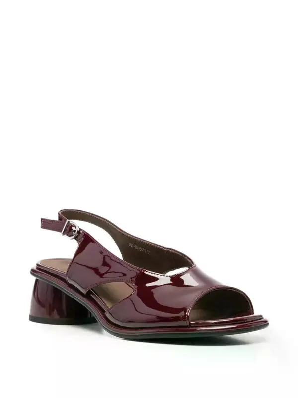 LINDA BAUMANN Patent-finish Slingback Sandals