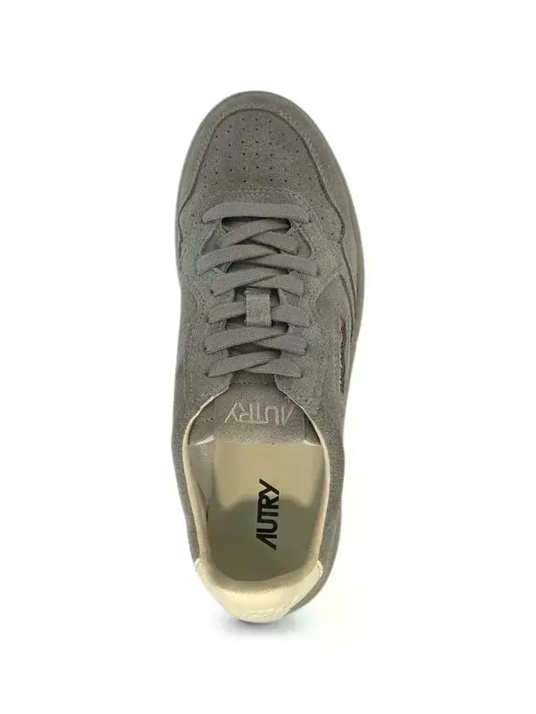AUTRY Medalist Low Suede Sneakers