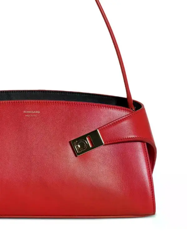 FERRAGAMO Hug Gancini-plaque East-west Bag - Red
