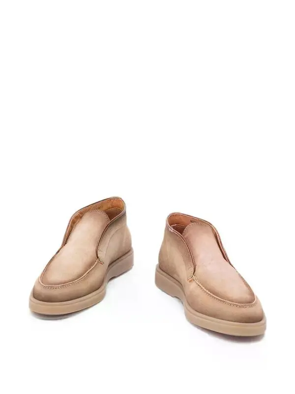 Santoni Digits Round-toe Suede Desert Boots