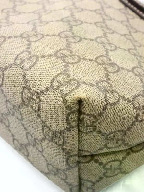 Gucci 2000s Gg Supreme Tote Bag
