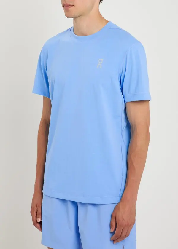 On Train-t Logo Woven T-shirt