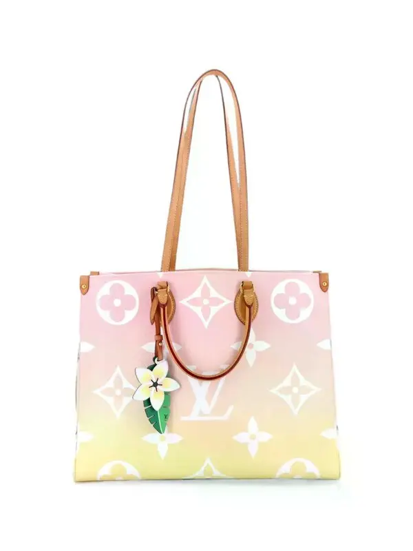LOUIS VUITTON Onthego The Pool Monogram Giant Gm Tote Bag - Pink