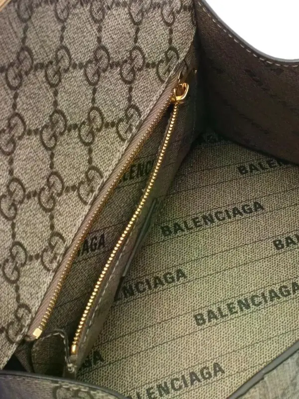 Gucci X Balenciaga 2010s Hacker Project Hourglass Handbag - Neutrals