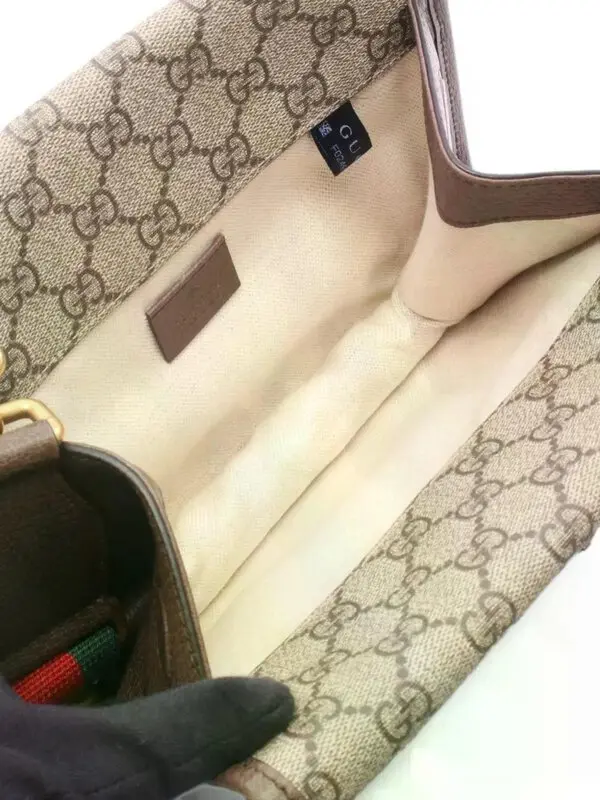 Gucci 2010s Small Gg Supreme Crossbody Bag - Neutrals