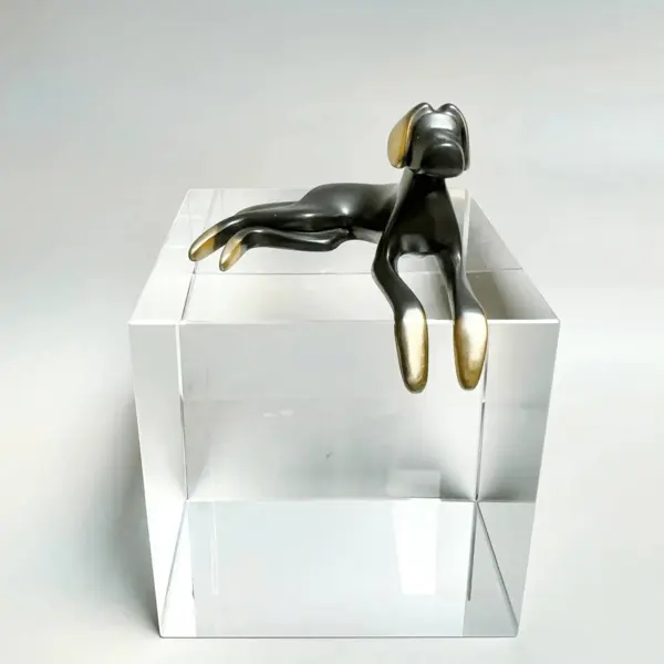 YENNY COCQ LLC Lounging Dog Two And A Half - Black