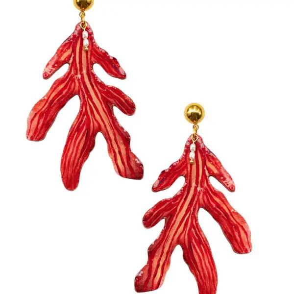 SUNSET MAGIC STUDIO Reef Pearl Detailed Coral Earrings
