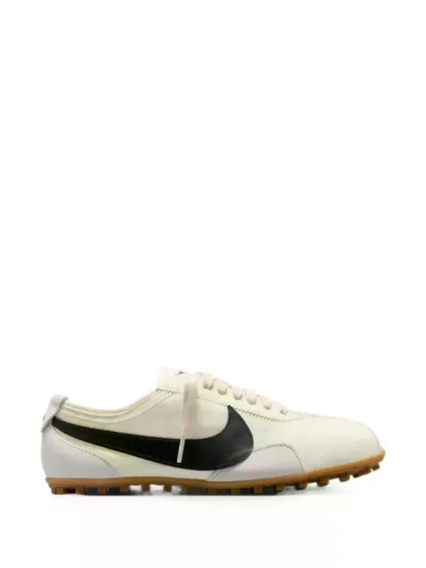 Nike Moon Og Sneakers