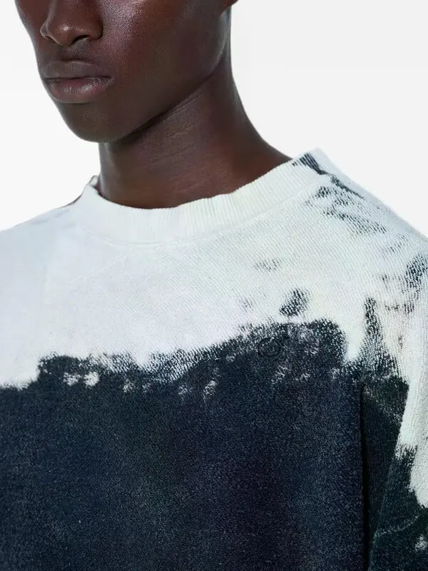 NOMARHYTHM Long-sleeve Crew Neck Sweater