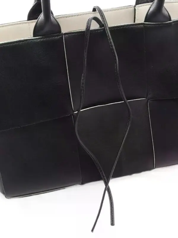 Bottega Veneta 2010s Arco Intrecciato Tote Bag - Black