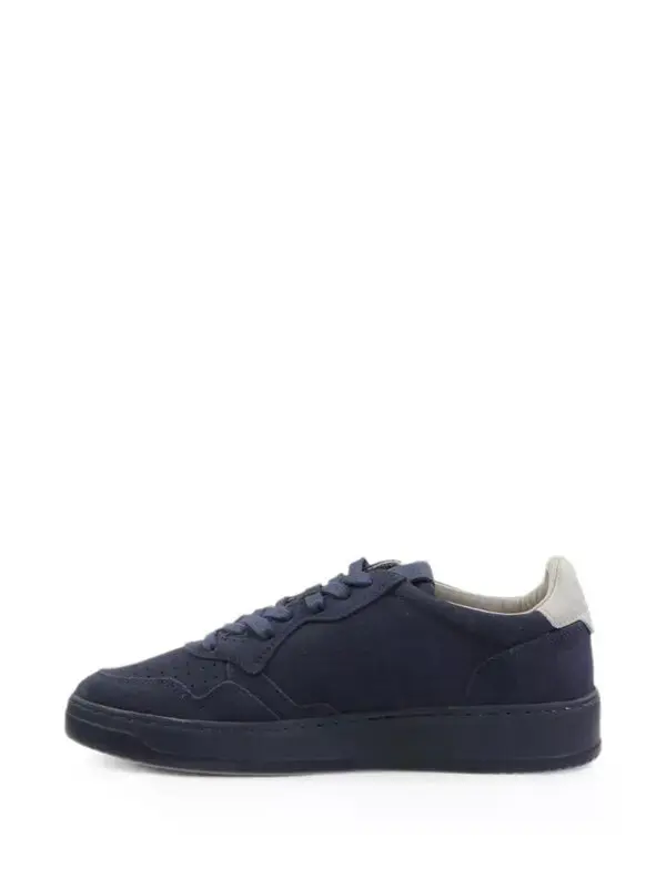 AUTRY Medalist Low Perforated Panelled Sneakers