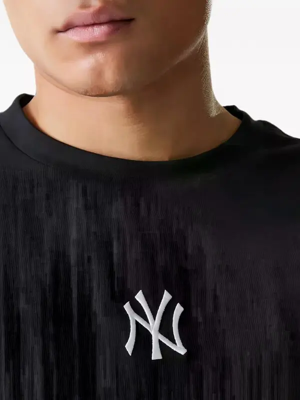New Era New York Yankees Mlb Logo-embroidered T-shirt
