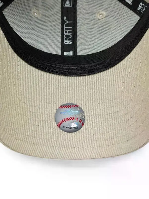 New Era Yankees Mlb 9forty Embroidered Cap