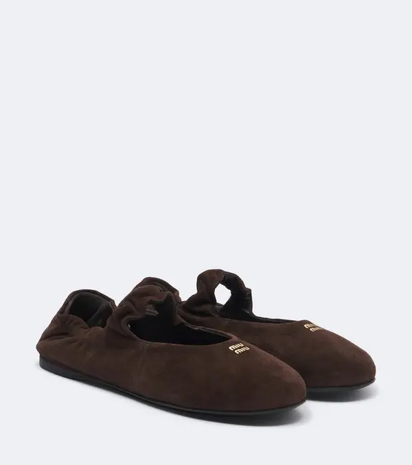 Miu Miu Logo Suede Ballet Flats - Brown