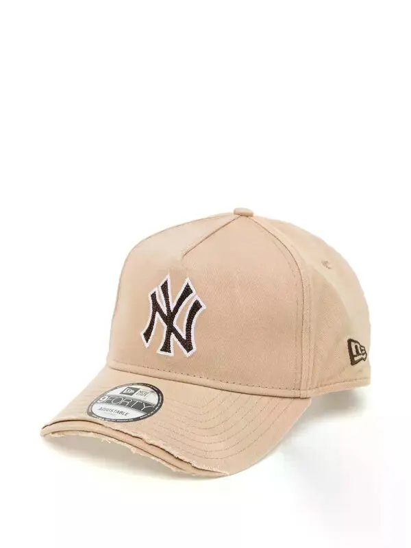 New Era 9forty Distressed Baseball Cap - Neutrals