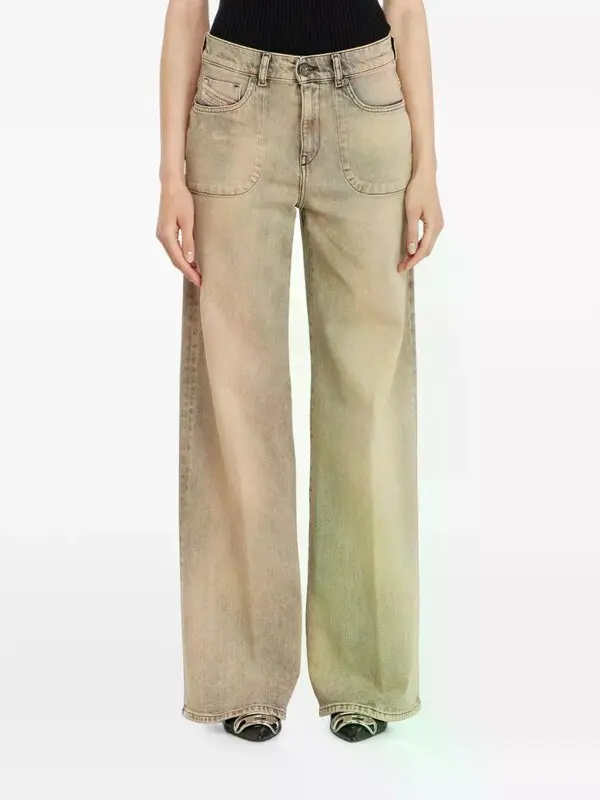 DIESEL® Flare Jeans Regular Waist 1978 D-akemi - Neutrals