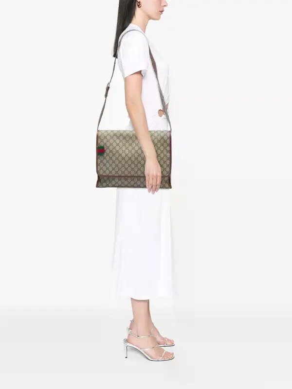Gucci Gg Supreme Web Messenger Bag