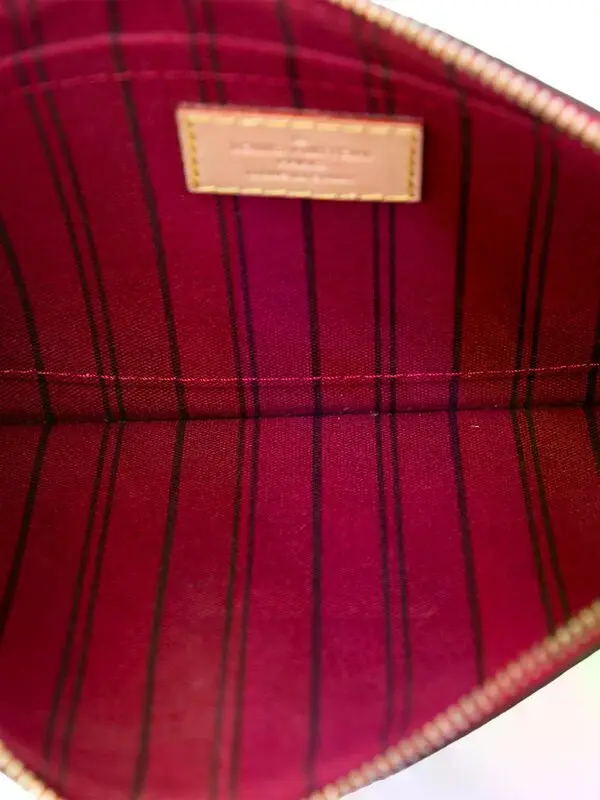 LOUIS VUITTON 2014 Monogram Neverfull Mm Pouch