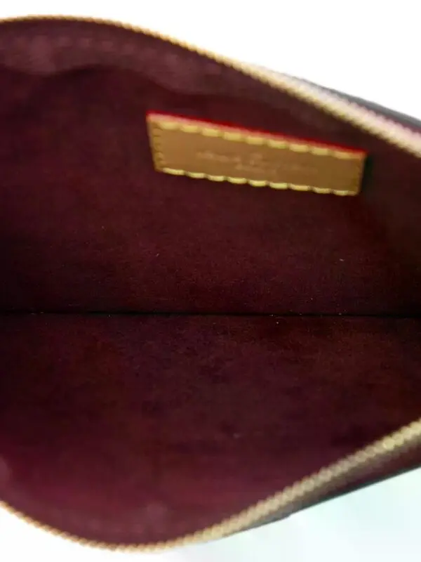 LOUIS VUITTON 2000-2026 Monogram Carryall Pm Pouch