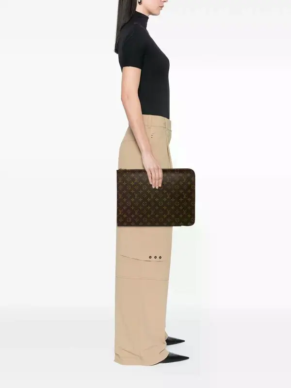 LOUIS VUITTON 1999 Monogram Etui Voyage Gm Clutch Bag - Brown
