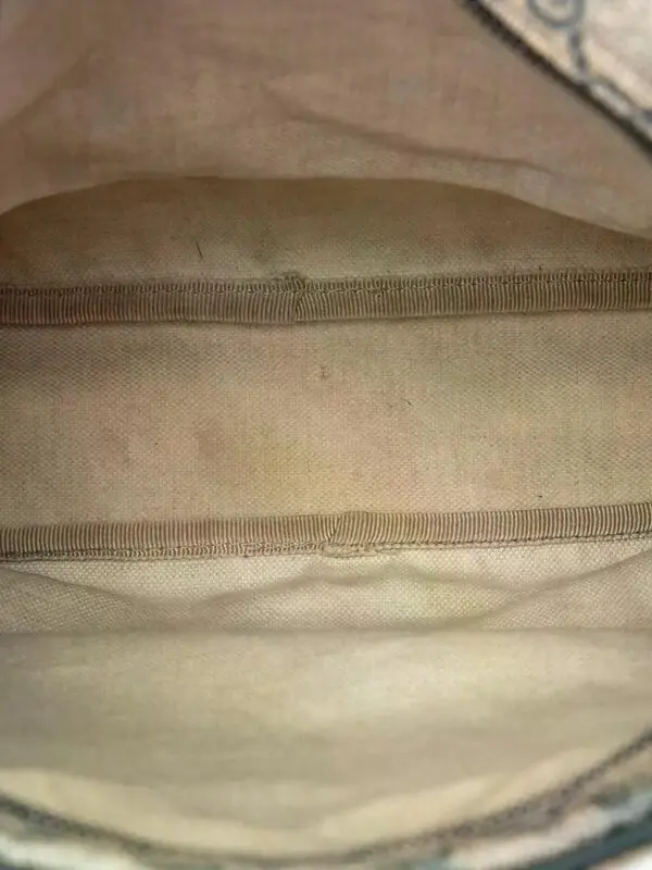Gucci 2016-2026 Gg Supreme Crossbody Bag