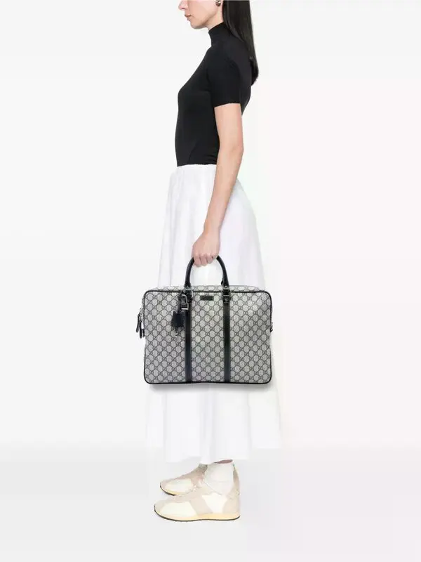 Gucci Gg Supreme Business Bag