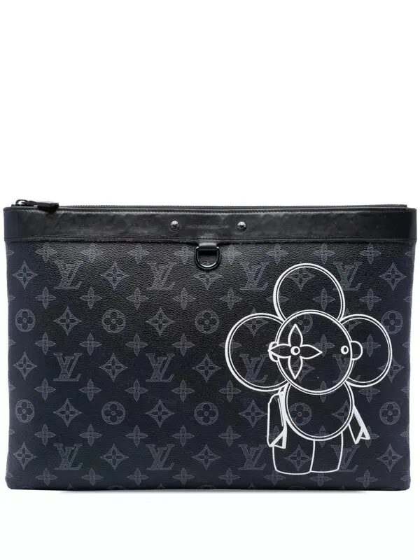 LOUIS VUITTON 2018 Monogram Eclipse Vivienne Apollo Pochette Gm Clutch Bag