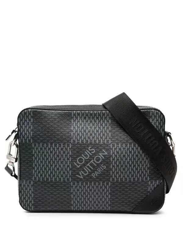 LOUIS VUITTON Damier Graphite Trio Messenger Bag