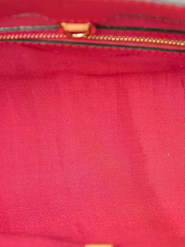 LOUIS VUITTON 2013 Monogram Vernis Catalina Bb Handbag - Red