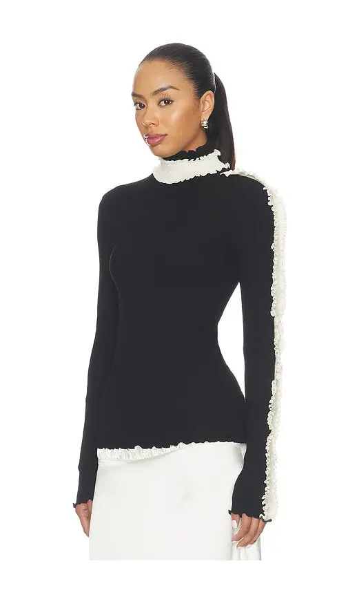 OPERASPORT Amelie Seamless Top In . Also