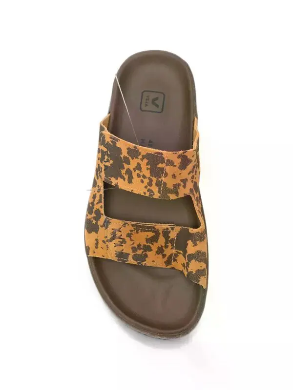 VEJA Etna Sandals