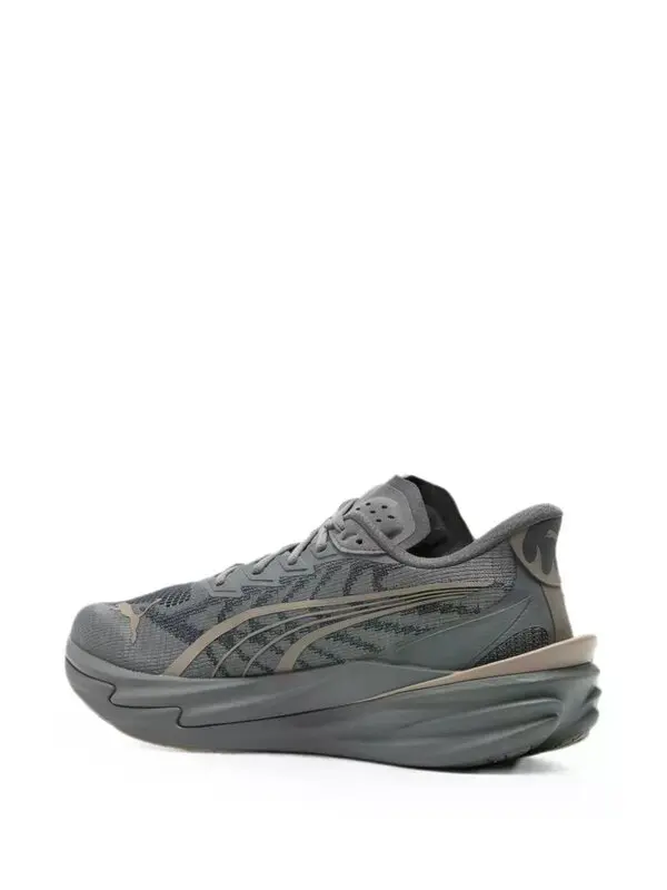 PUMA Deviate Nitro 4 Sneakers