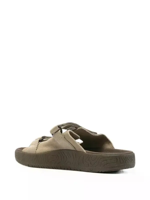 VEJA Arpoador Slides