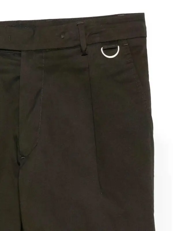 LOW BRAND Pleated D-ring Trousers