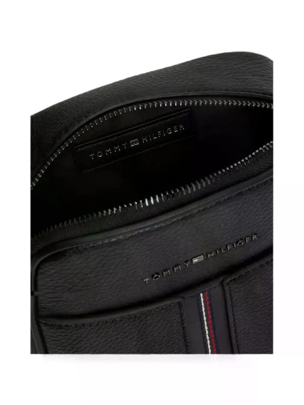 Tommy Hilfiger Pebble-effect Stripe-detail Messenger Bag - Black