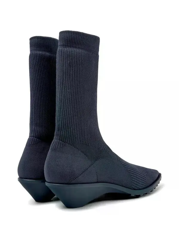 Camper Anna Pointed-toe Ankle Boots
