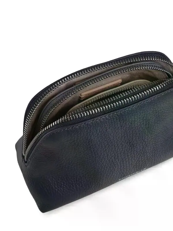 COCCINELLE Grainy Leather Clutch Bags