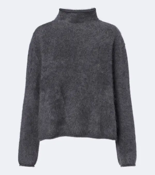 LISA YANG Sandy Cashmere Turtleneck Sweater