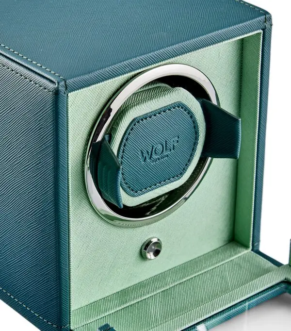 Wolf Cub Watch Winder With Cover