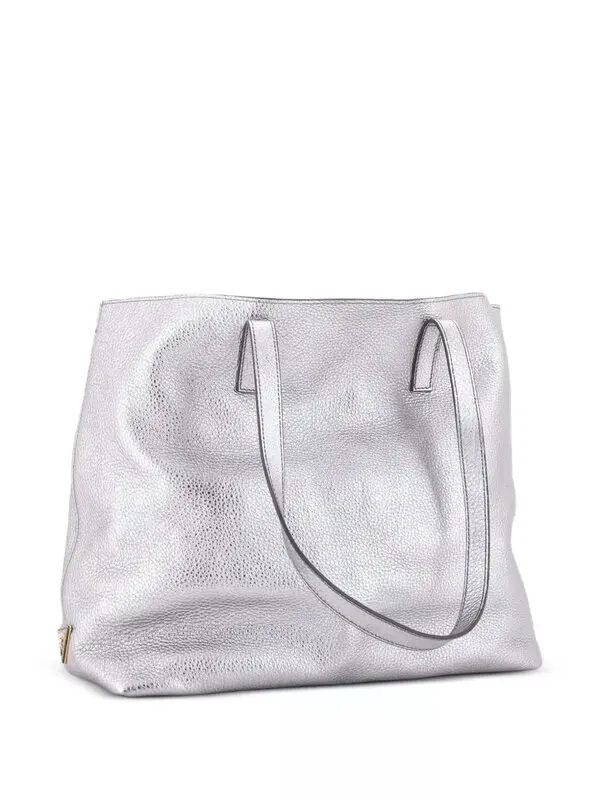Prada Vitello Daino Medium Tote Bag