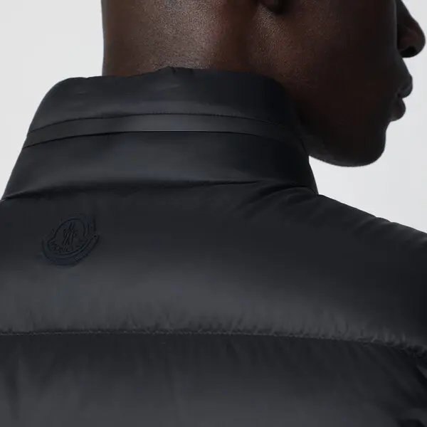 Moncler Reticone Down-filled Gilet - Black