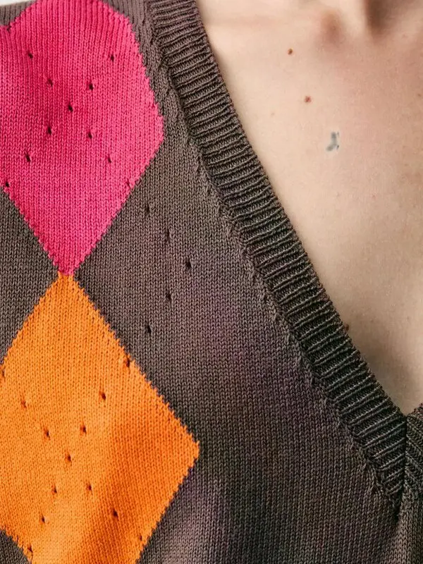 VICOLO Argyle-pattern V-neck Sweater