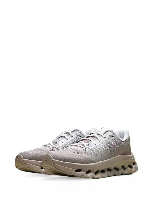 On Cloudtilt Sneakers