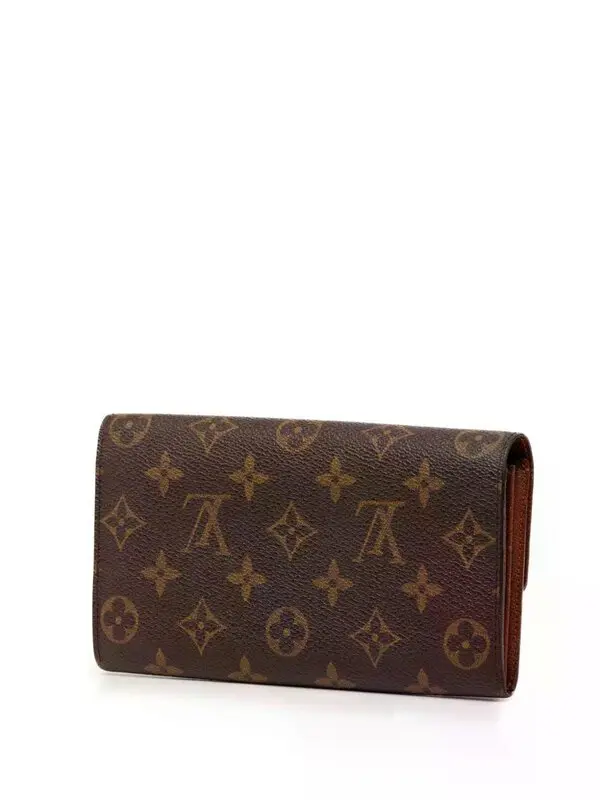 LOUIS VUITTON 2002 Monogram Sarah Wallet Long Wallets