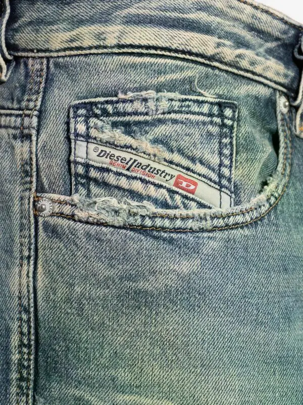 DIESEL® 2024 D-macs Jeans