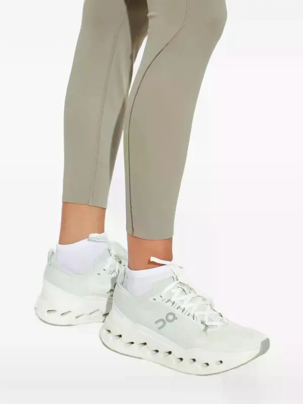 On Cloudsurfer Max Sneakers