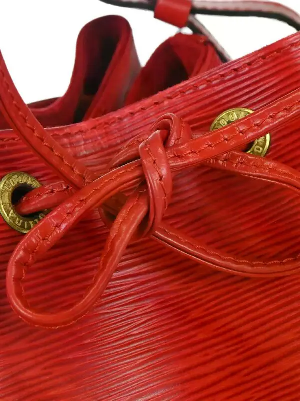LOUIS VUITTON 1996 Petite Noe Bucket Bag