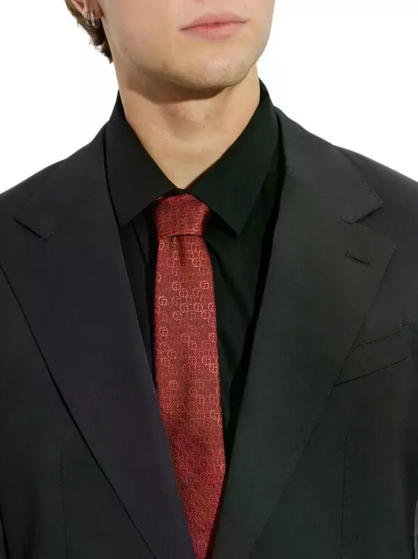 Giorgio Armani Logo-jacquard Pointed Tie