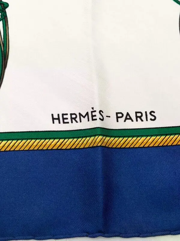 Hermès 2000-2026 Les Voitures A Transformation Silk Scarf 90 Scarves